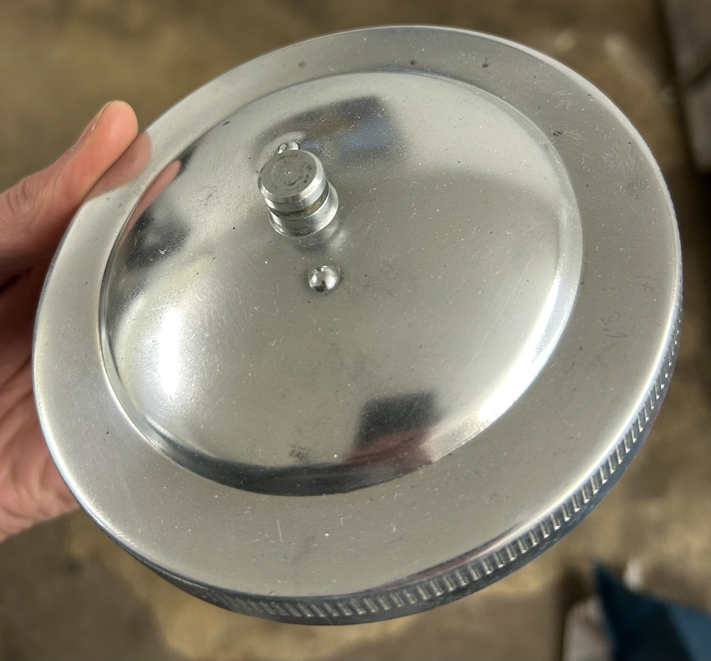 Alpina 90 Liter Tank Cap - First Series - Body and Interior - 2002FAQ