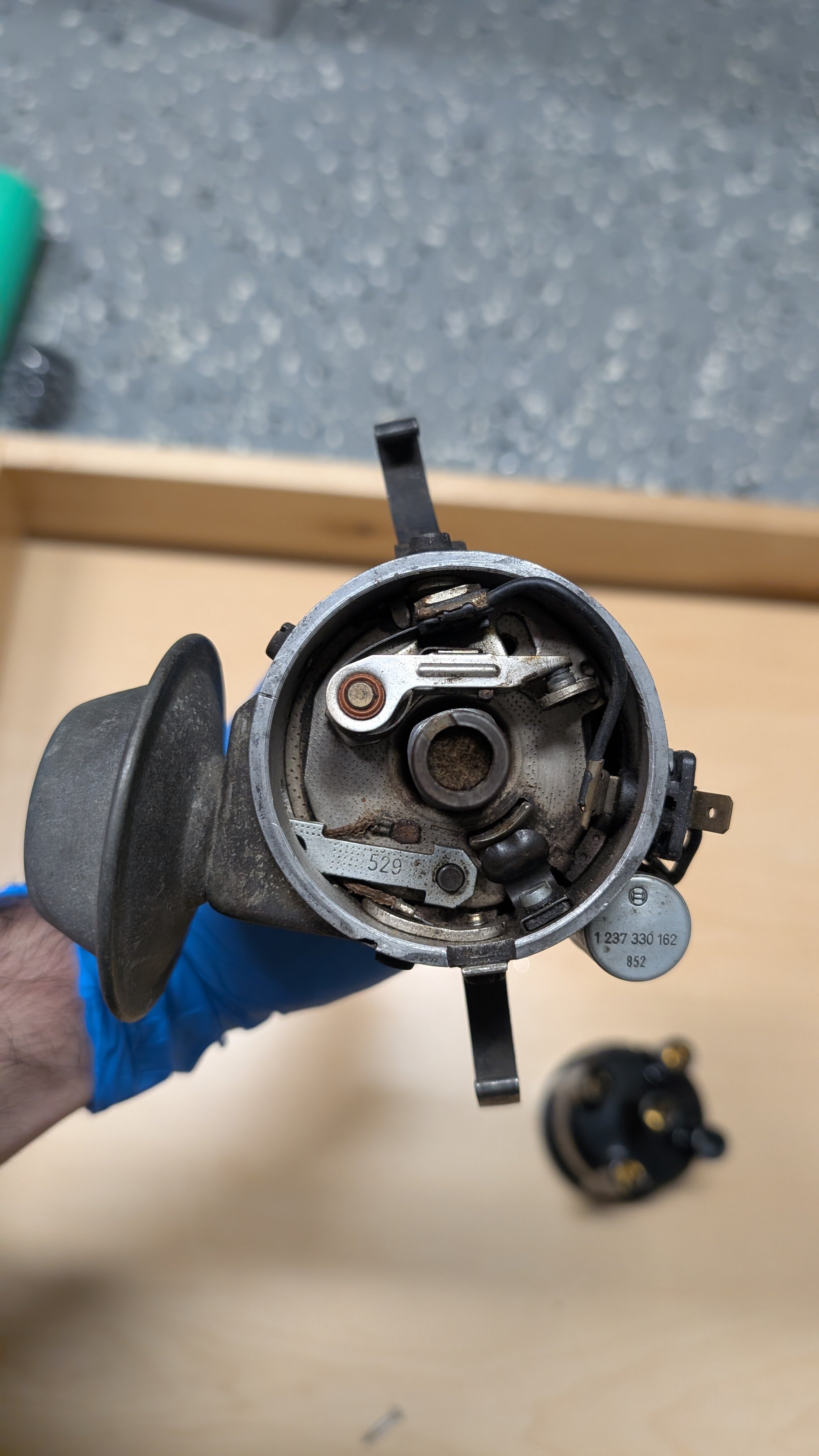 0 231 180 008 distributor vac-retard (for automatics) |﻿ Miscellaneous