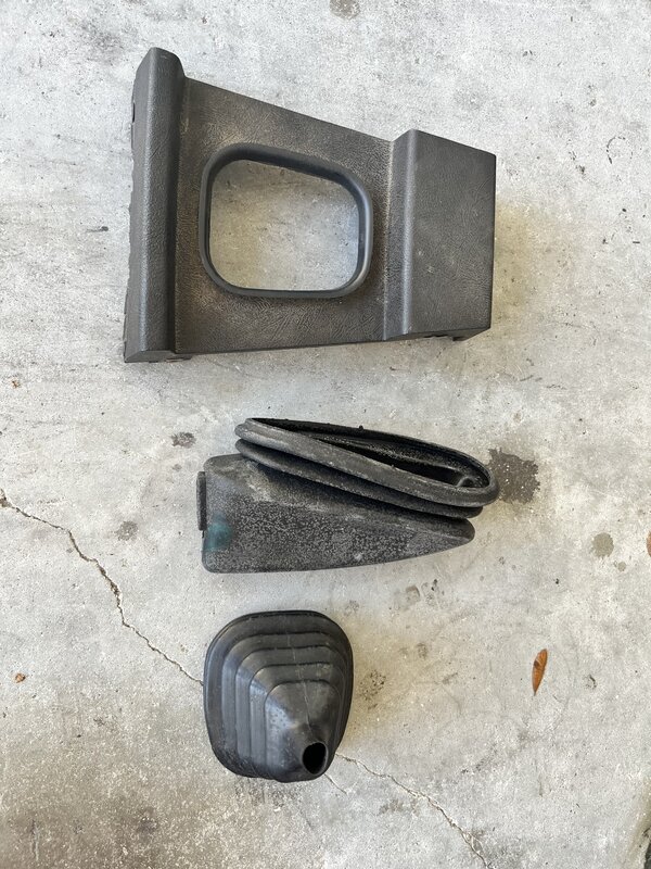 Shift surround, boot, E brake boot - Body and Interior - 2002FAQ