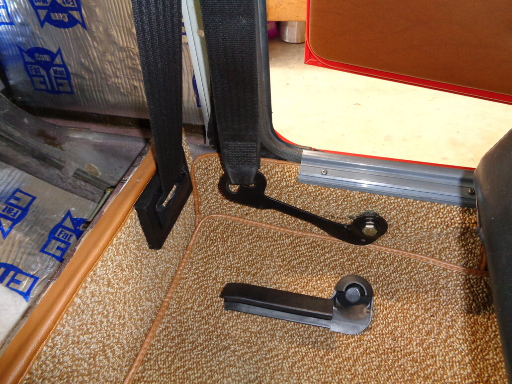 Seat Belt Upgrade for 1970 Model - FAQ Articles Construction Zone - 2002FAQ