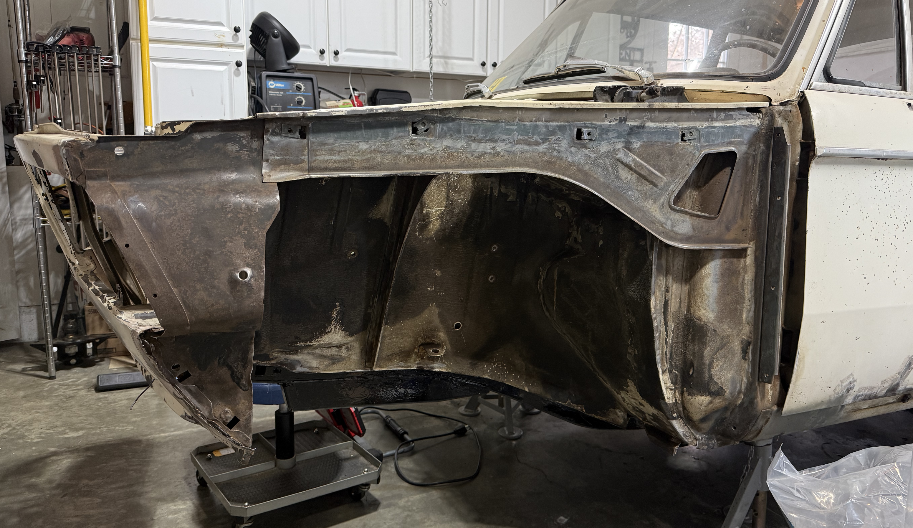 Brushed paint for nethermost regions - BMW 2002 and other '02 - 2002FAQ