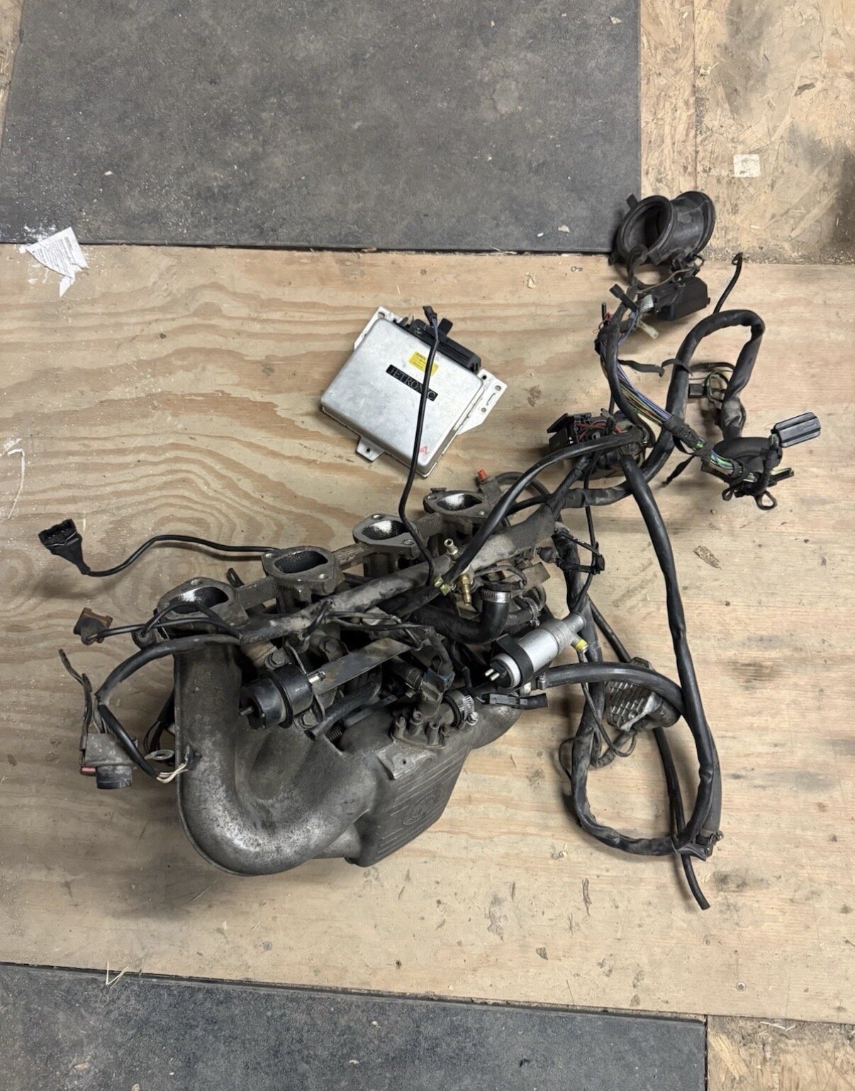 Fuel Injection System, Manifold, Computer, etc Complete and Working ...