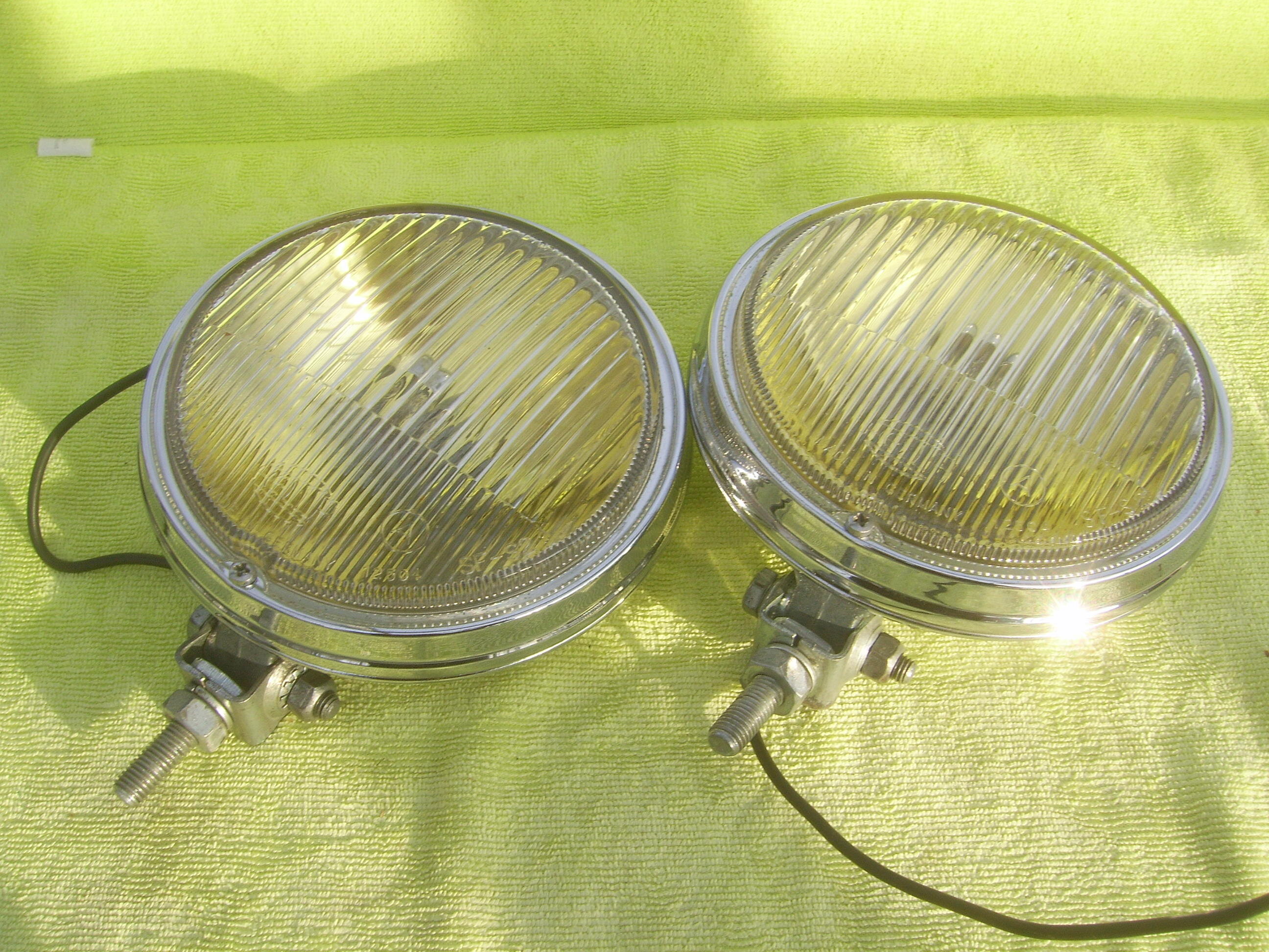 FS: Hella 142 Yellow Fog Lights - Miscellaneous - 2002FAQ