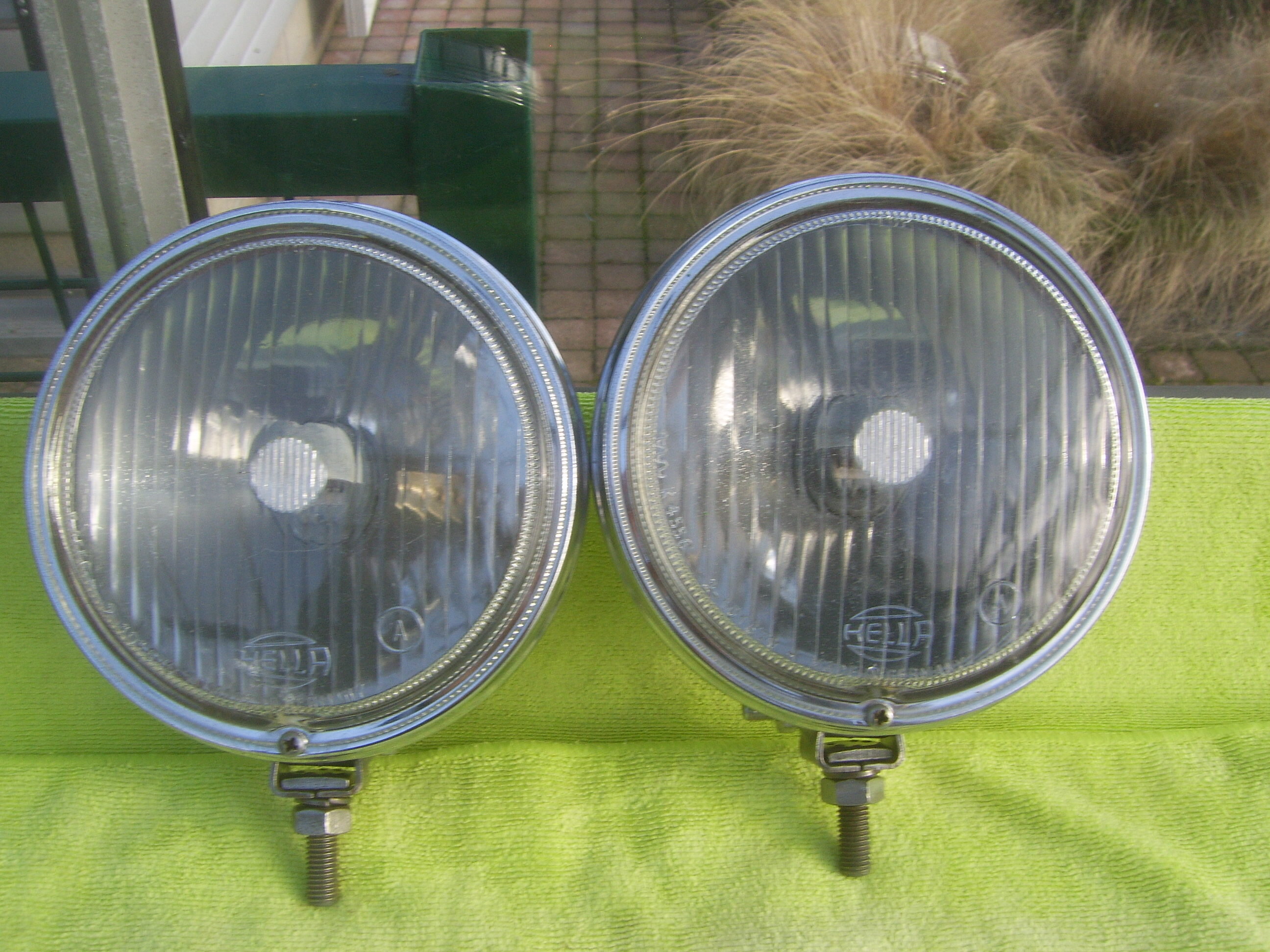 FS: Hella 142 Clear Driving Lights - Miscellaneous - 2002FAQ