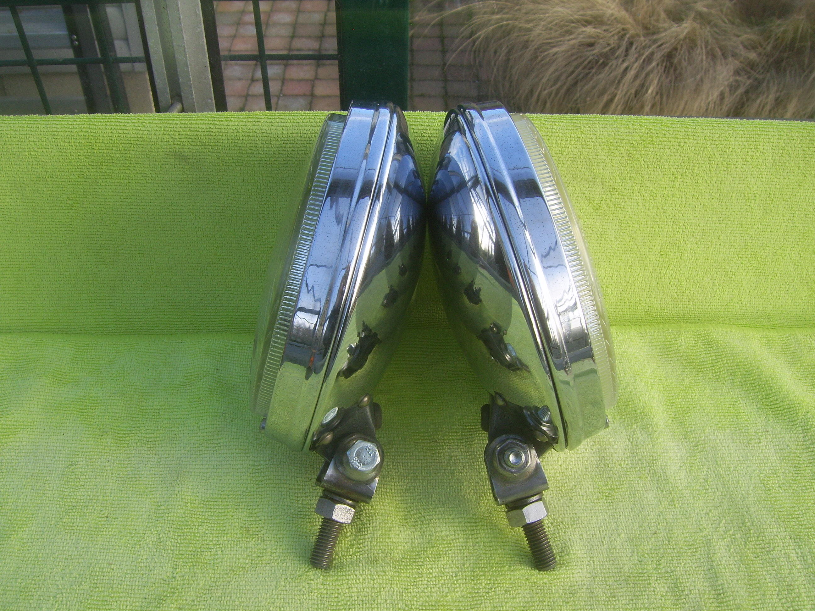FS: Hella 142 Clear Driving Lights - Miscellaneous - 2002FAQ