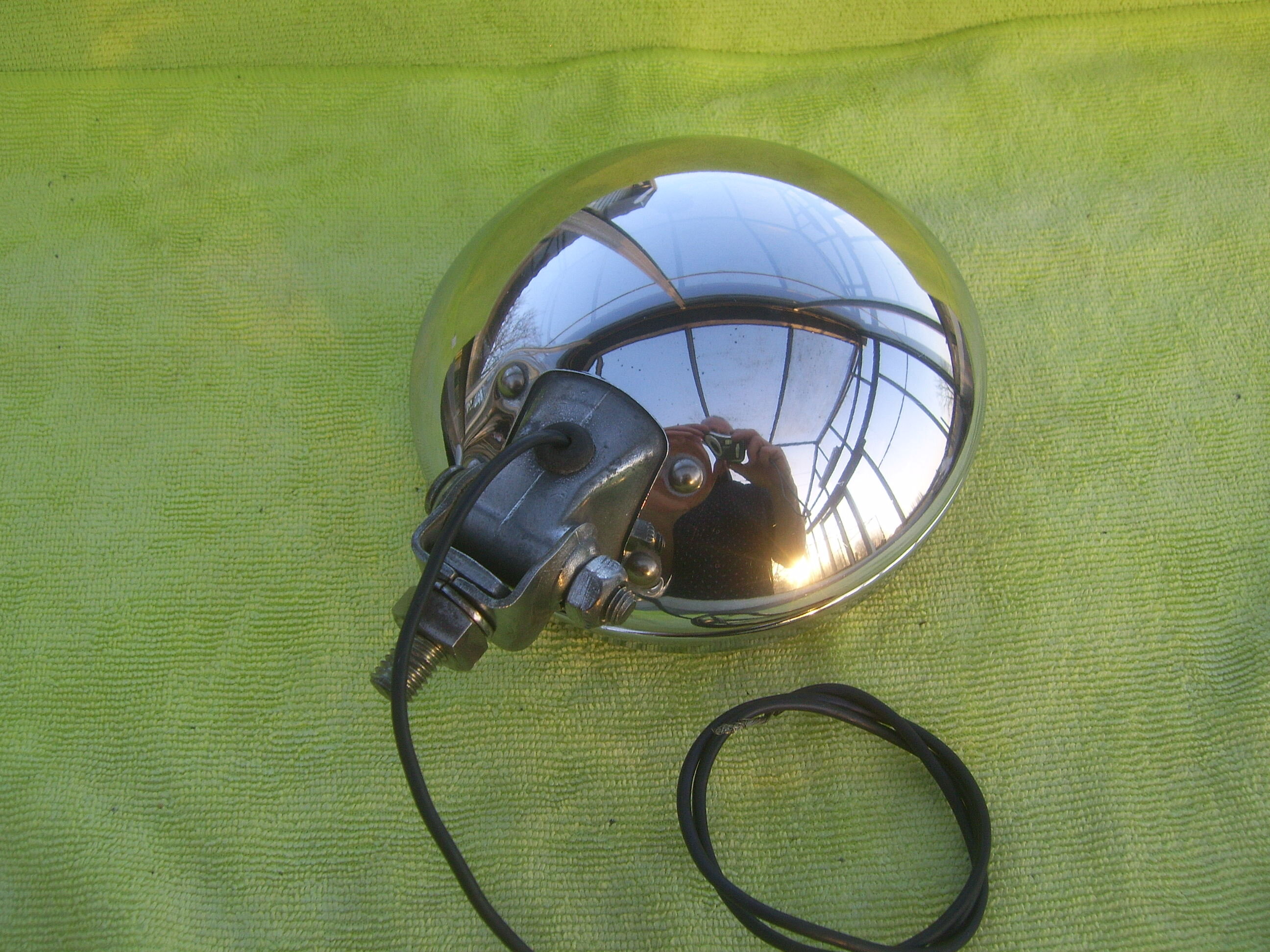 FS: Hella Red Rear Fog Light - Miscellaneous - 2002FAQ
