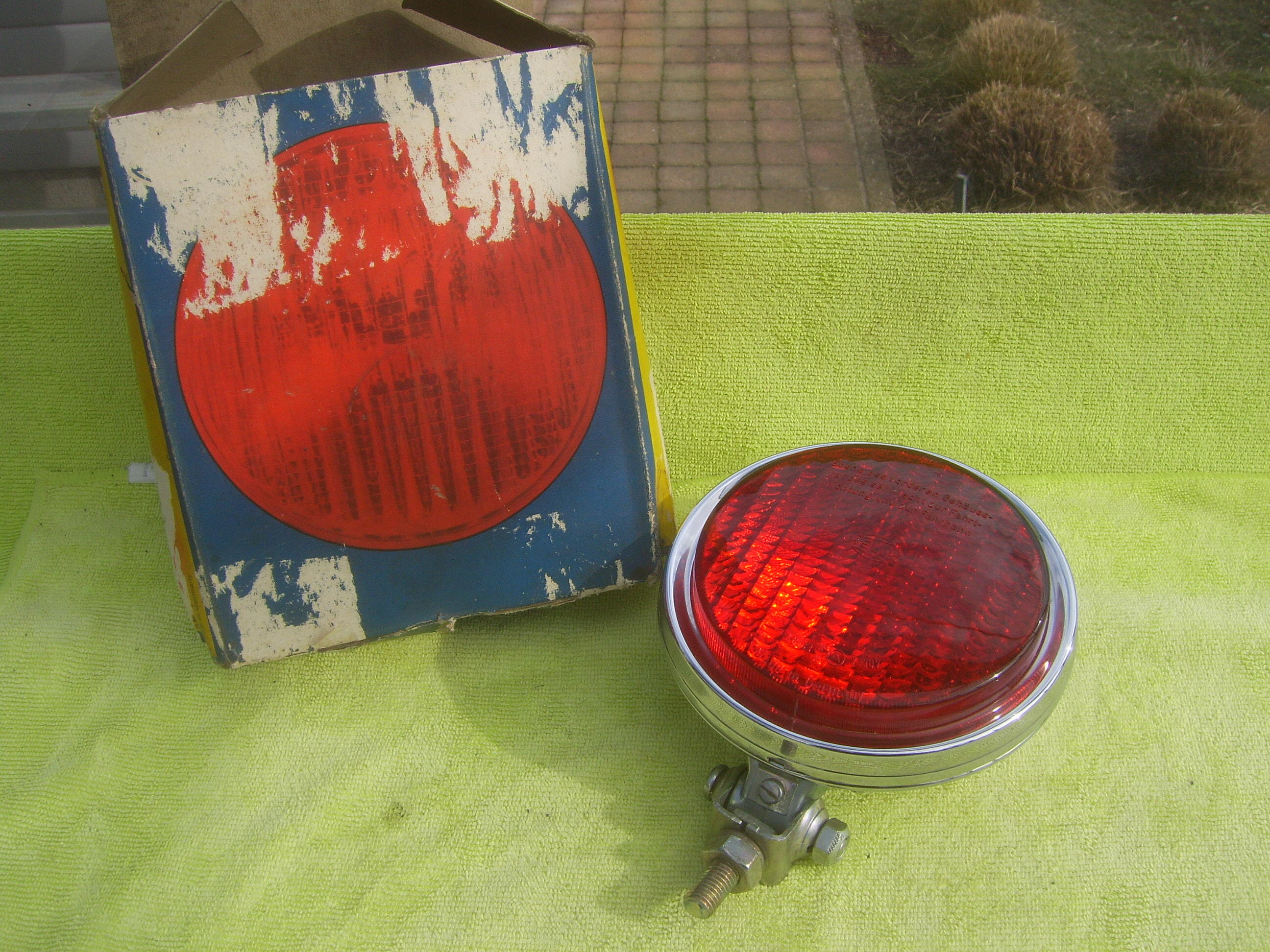 FS: NOS Hella Red Rear Fog Light - Miscellaneous - 2002FAQ