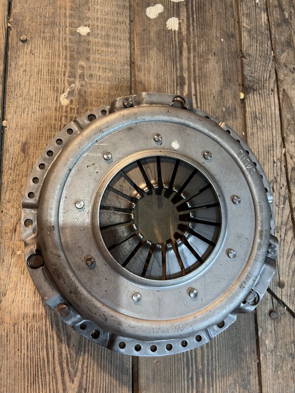 Cylinder head, oil pan, crankshaft, other bits & bobs - Miscellaneous ...